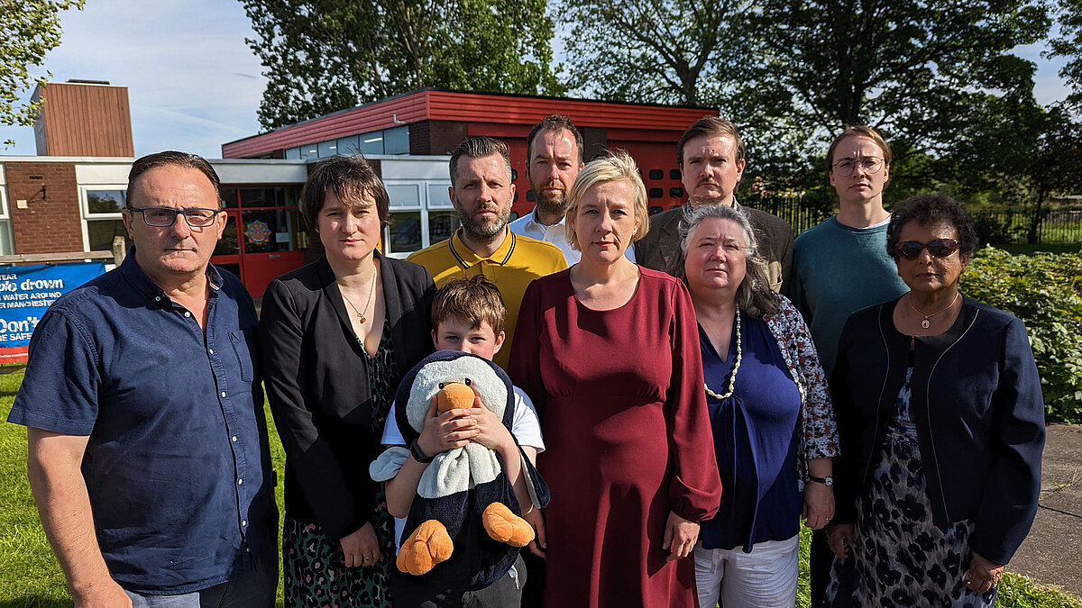 Stop service cuts at Offerton Fire Station - Hazel Grove Liberal Democrats