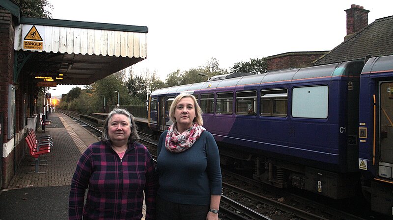 Lisa Smart calls for Avanti contract to be withdrawn - Hazel Grove ...